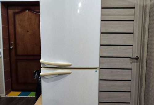Холодильник Атлант 205 см