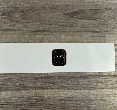 Apple Watch Series 5 40mm