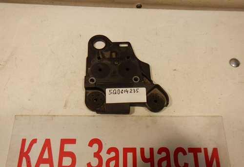Кронштейн блока ABS VW Golf Audi A3 Skoda