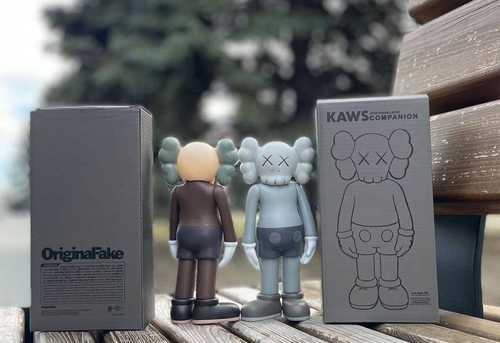 Игрушка kaws 20см