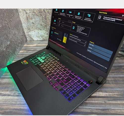 Asus Rog Strix g17, 7845hx, 4060, 16gb, 1tb