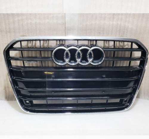 Решетка радиатора Audi A6 C7 4G (оригинал) 2011г