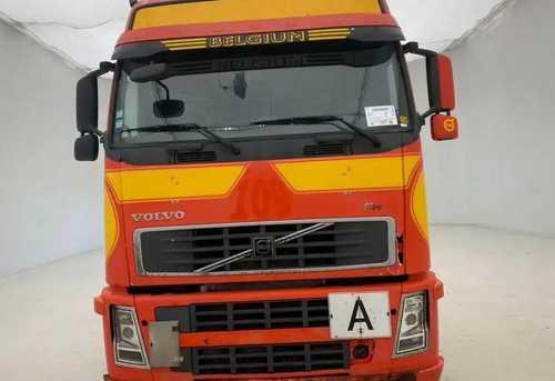 Pазбираем грузовик Volvo FH 2001-2005
