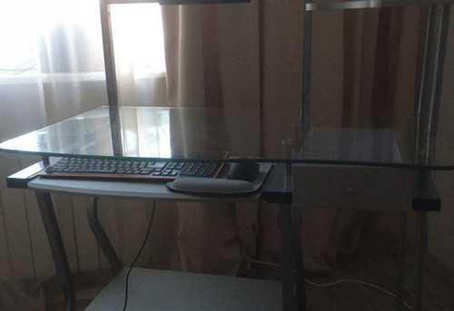 Компьютерный стол в стиле лофт