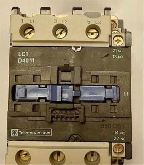 Контактор (пускатель) LC1D4011 Schneider