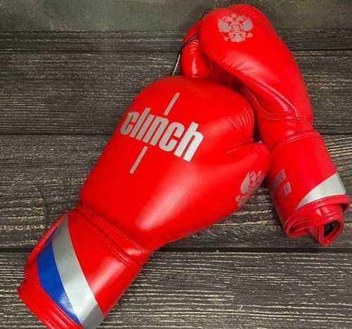 Боксерские перчатки Clinch