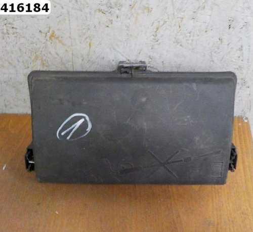 Chevrolet Orlando Крышка блока предохранителей