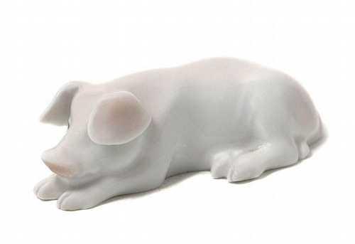 Фарфоровая фигура "Белая свинья". Bing & Grondahl