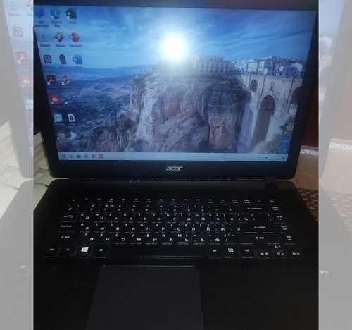 Ноутбук Acer es1 522