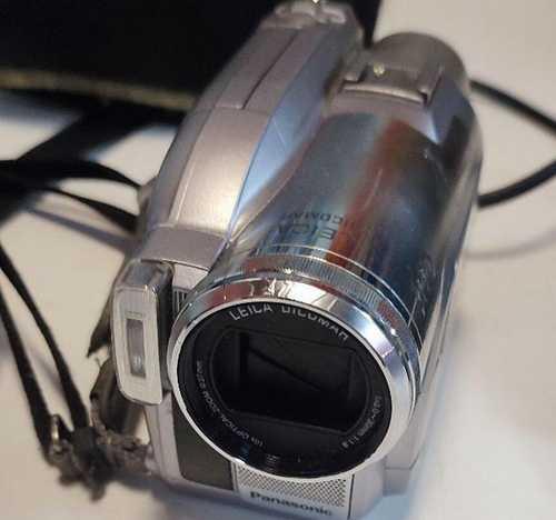 Видеокамера panasonic vdr -d300