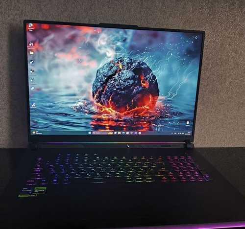 Asus ROG Strix Scar 18 i9/4090/32/2