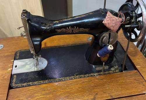 Швейная машинка ножная подольск