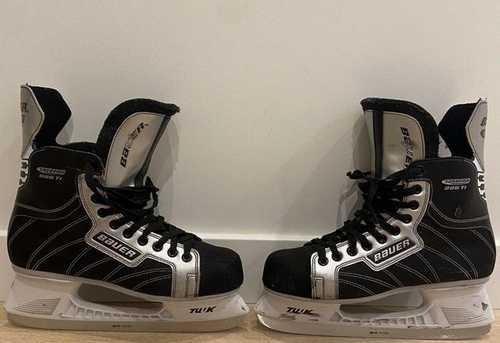 Хоккейные коньки Bauer Supreme 995 TI 43, 9.5