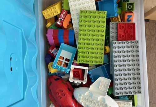 Lego duplo пакетом контейнером