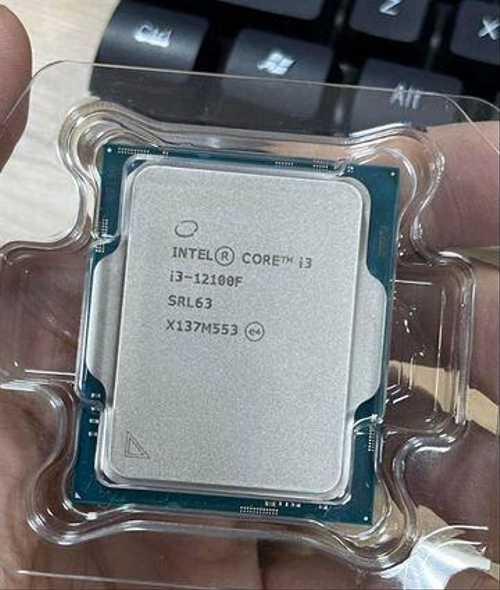 Процессор Intel Core i3 12100f