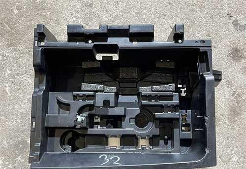 Ящик для инструмента Lexus Nx300 F-Sport