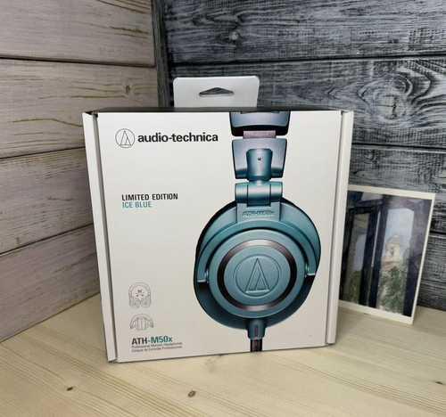 Audio-Technica ATH-M50x Ice Blue