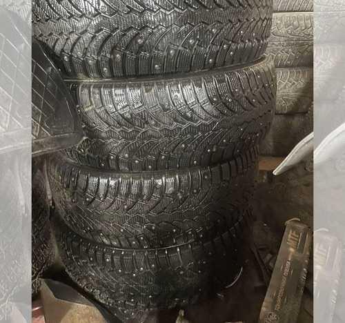 Pirelli Formula Ice 225/60 R17 25J