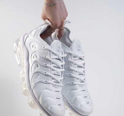 Кроссовки Nike Vapormax Plus