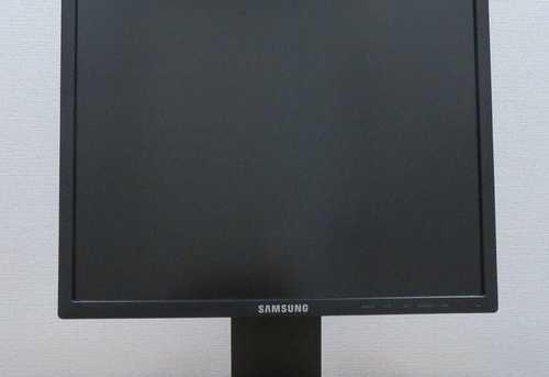 Монитор Samsung 943T 19"