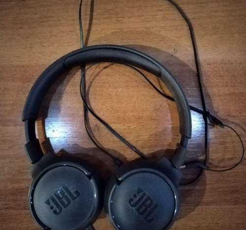 Проводные наушники jbl