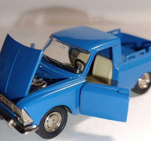 Модель авто СССР 1:43 Москвич Пикап А19