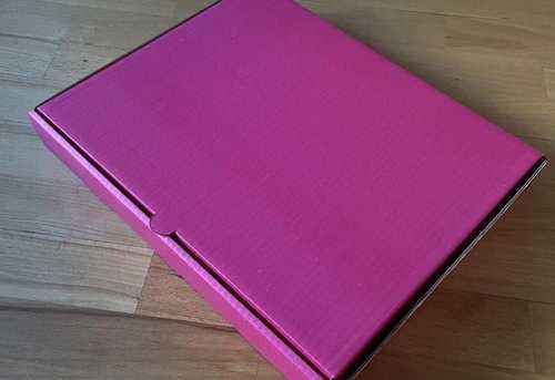 Коробка картонная самосборная розовая