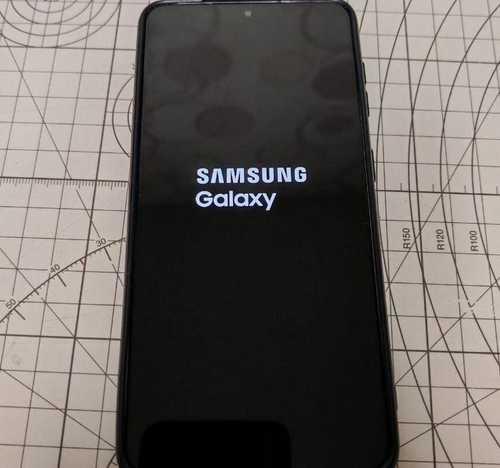 Samsung Galaxy S21 5G, 8/256 ГБ
