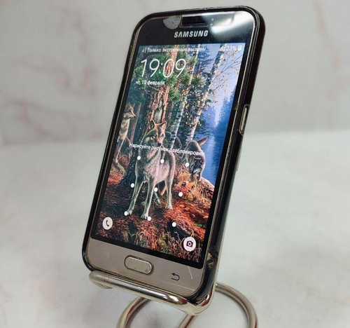 Samsung Galaxy J1 Mini SM-J105F, 8 ГБ