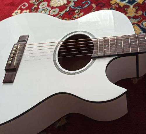 Washburn электроакустическая гитара