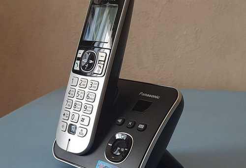 Цифровой беспроводной телефон Panasonic KX-TG6821