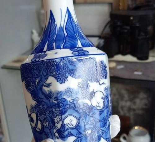 Китайская ваза Фарфор
