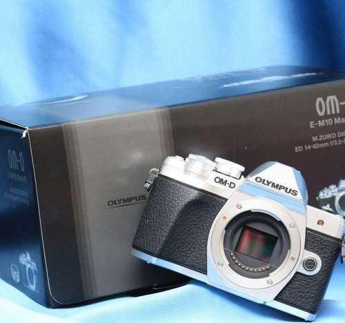 Olympus OM-D EM-10 mark III body