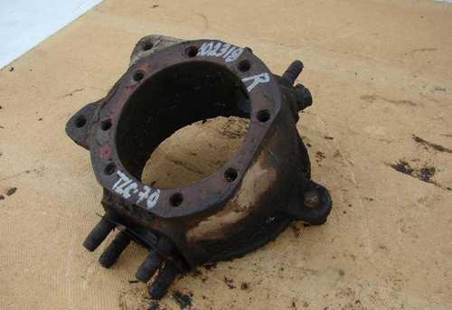 Передний поворотный кул Toyota Land Cruiser 70 90