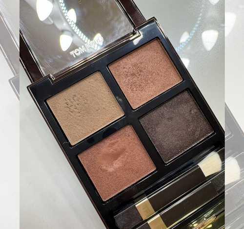 Tom Ford тени smoky quartz