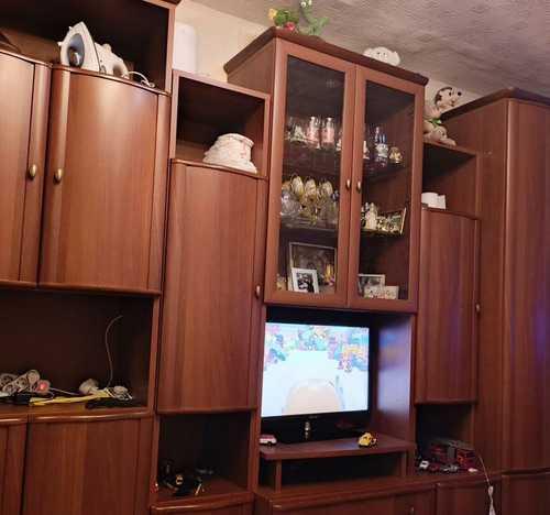 Шкаф