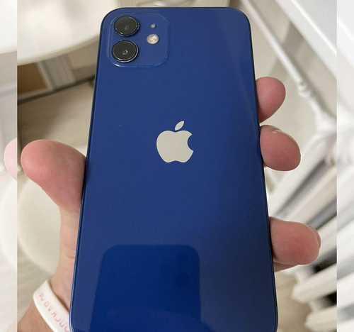 iPhone 12, 64 ГБ