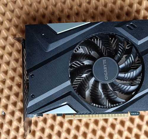 Видеокарта Gigabyte GTX 1650 4gb