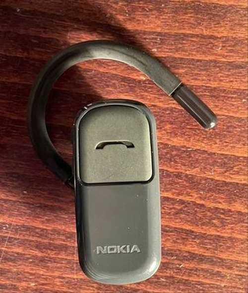 Bluetooth-гарнитура Nokia BH-104