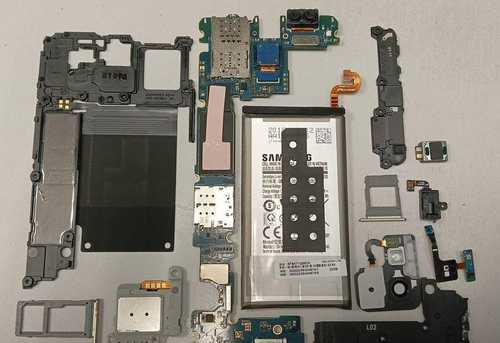 Запасные части от смартфонов Samsung и oppo