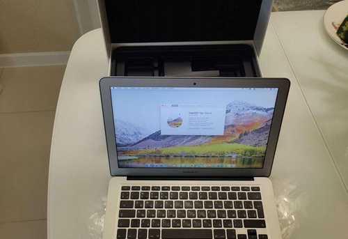 MacBook Air 13 (2015), 120 ГБ, Core i5, 1.6 ГГц, RAM 8 ГБ, Intel HD Graphics 6000