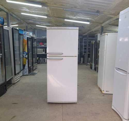 Холодильник Bosch Frost Free 40