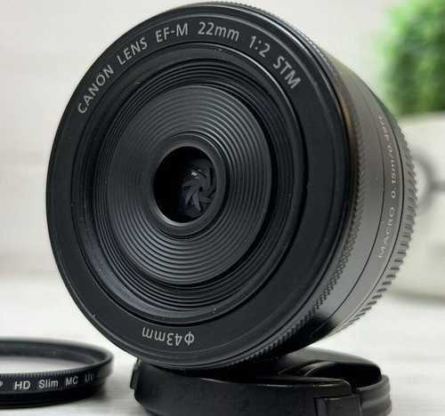 Canon EF-M 22mm f/2 STM