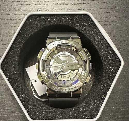 Наручные часы Casio G-shock GM-S110-1A новые