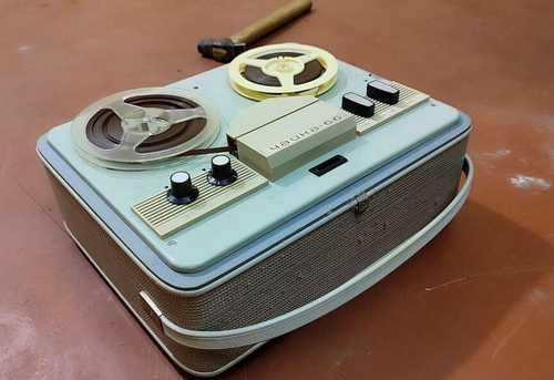 Катушечный магнитофон Чайка 66