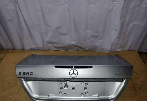 Крышка багажника E350 W211 Mercedes