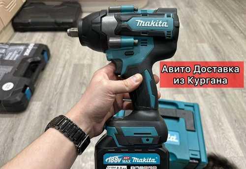 Мощный гайковерт Makita для автосервиса