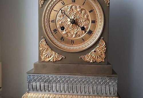 Стаинные каминные часы 1830 годъ