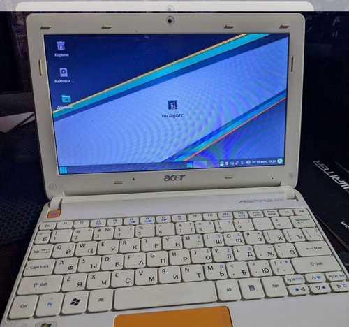 Нетбук acer aspire one