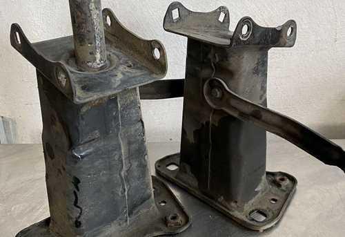 Кронштейн усилителя переднего бампера W164, X164